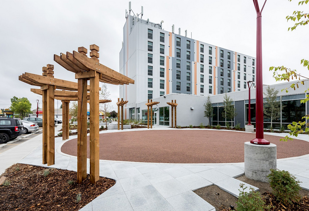 Centre 4800 Renovation - Chandos Construction